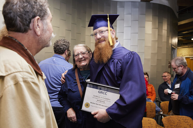 Celebrating our newest apprenticeship program graduates | AUTOCAM MEDICAL